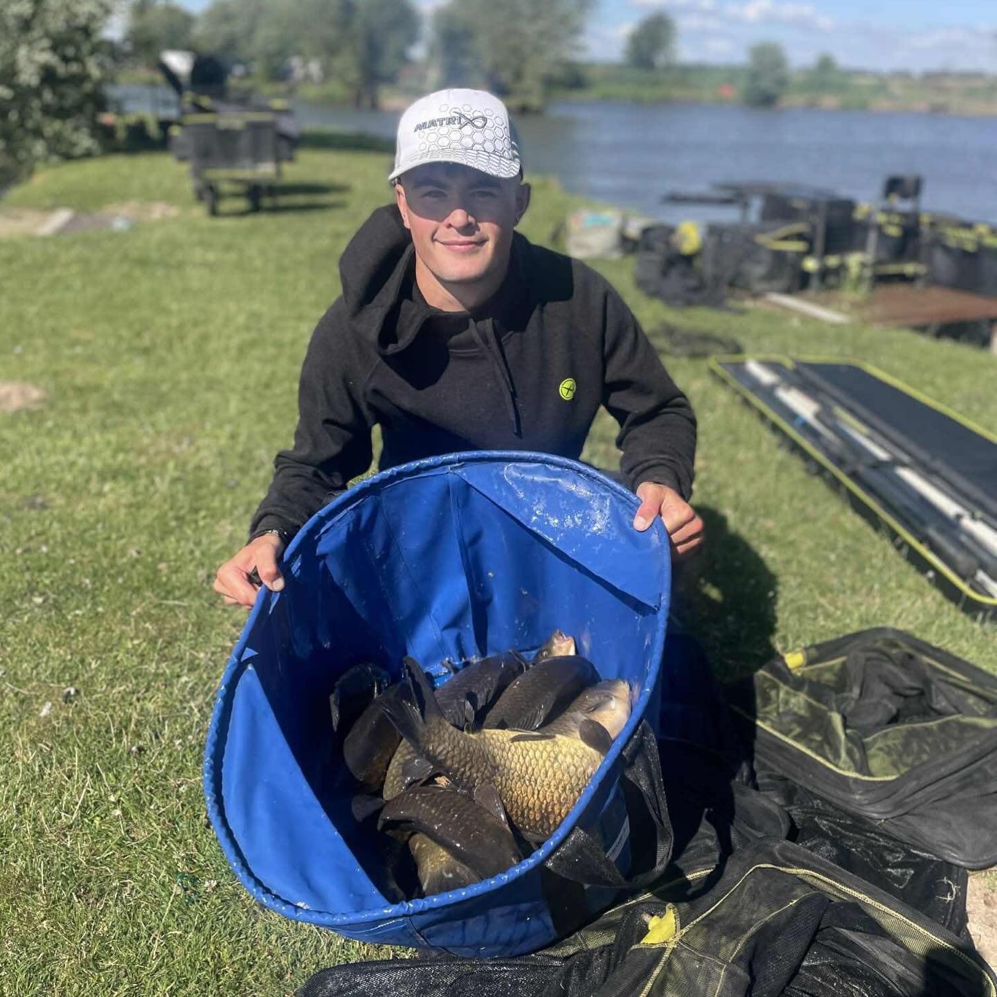 Brad Lucas - Baiting The Swim